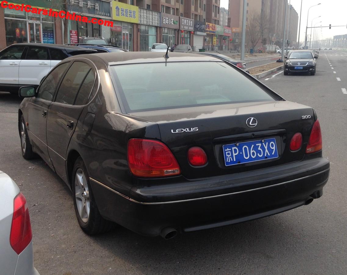 Lexus GS300 Is A Pretty Japanse Sedan In China - CoolCarsInChina.com